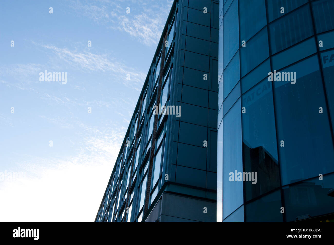 High storey office block hi-res stock photography and images - Alamy