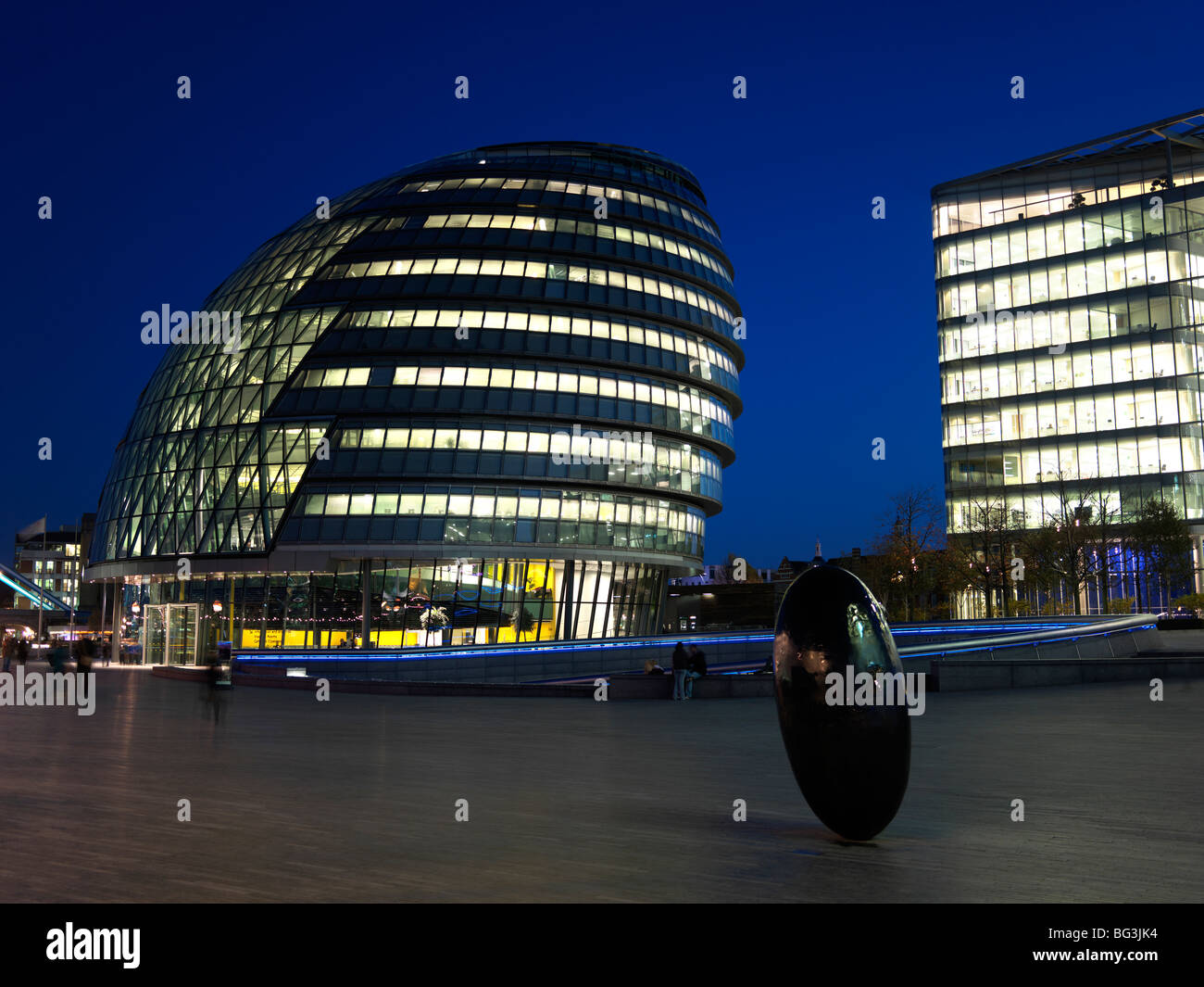 Assembly hall tower hi-res stock photography and images - Alamy