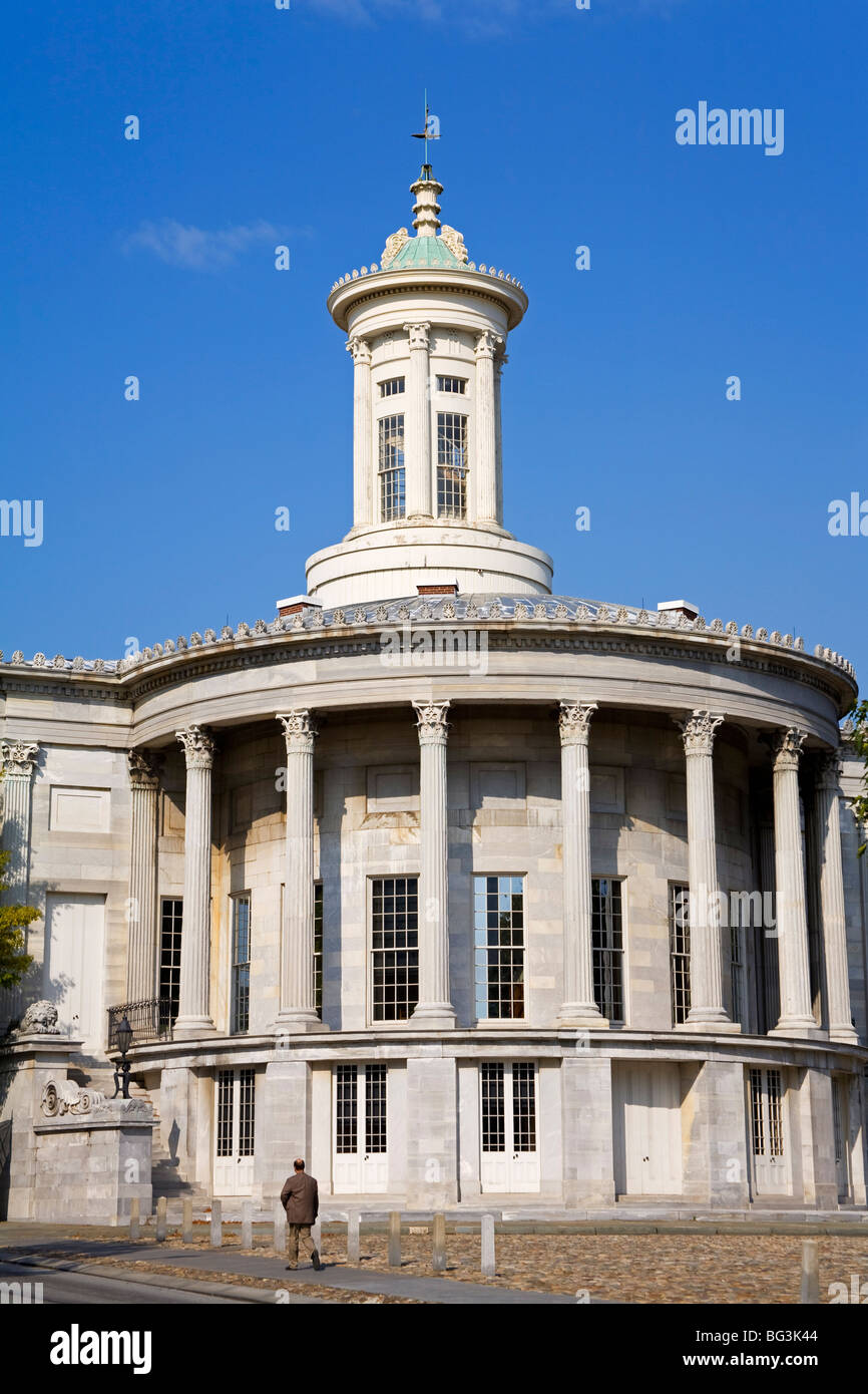Philadelphia building facade hi-res stock photography and images - Alamy