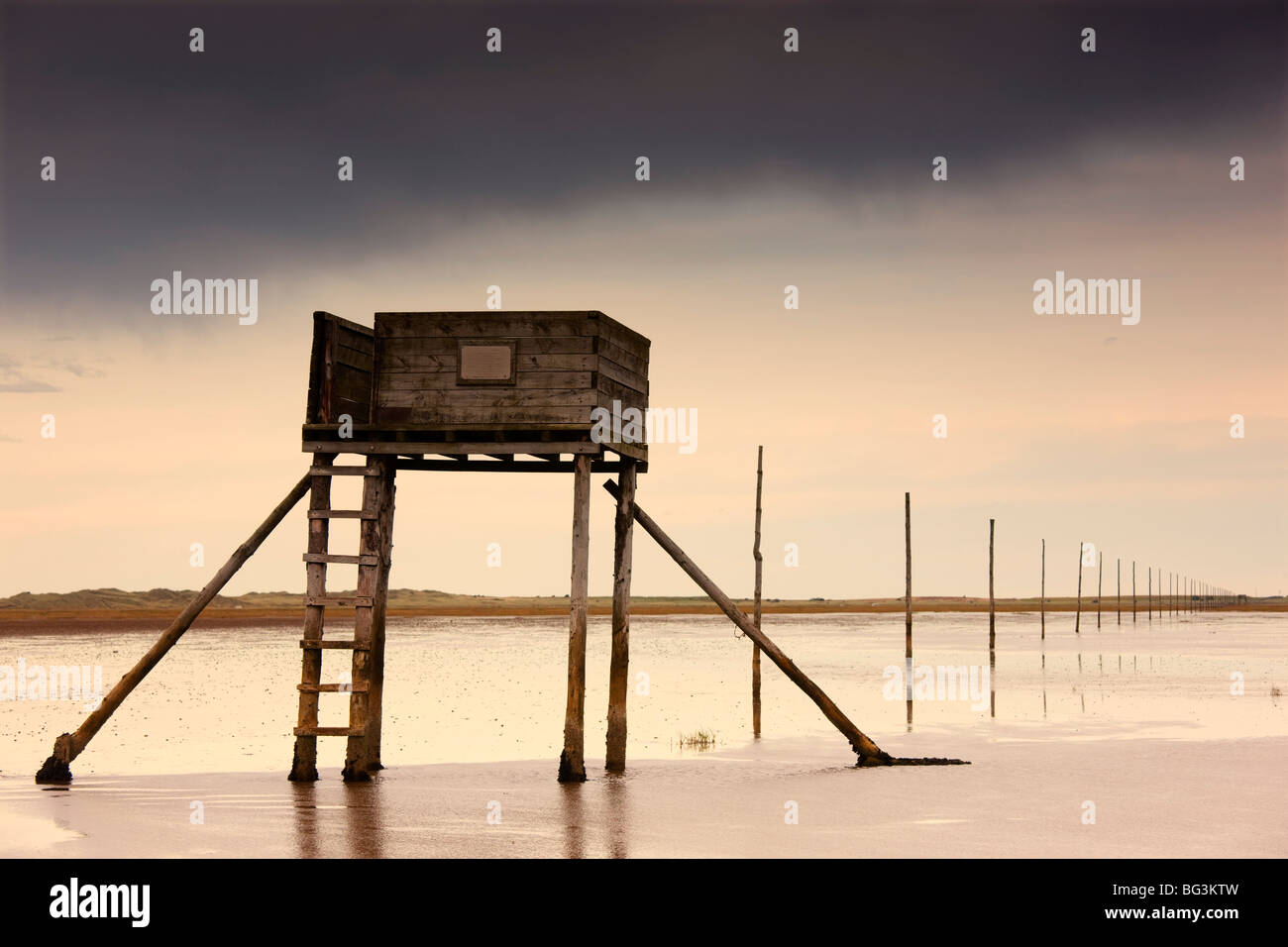 Lifeguard house hi-res stock photography and images - Alamy