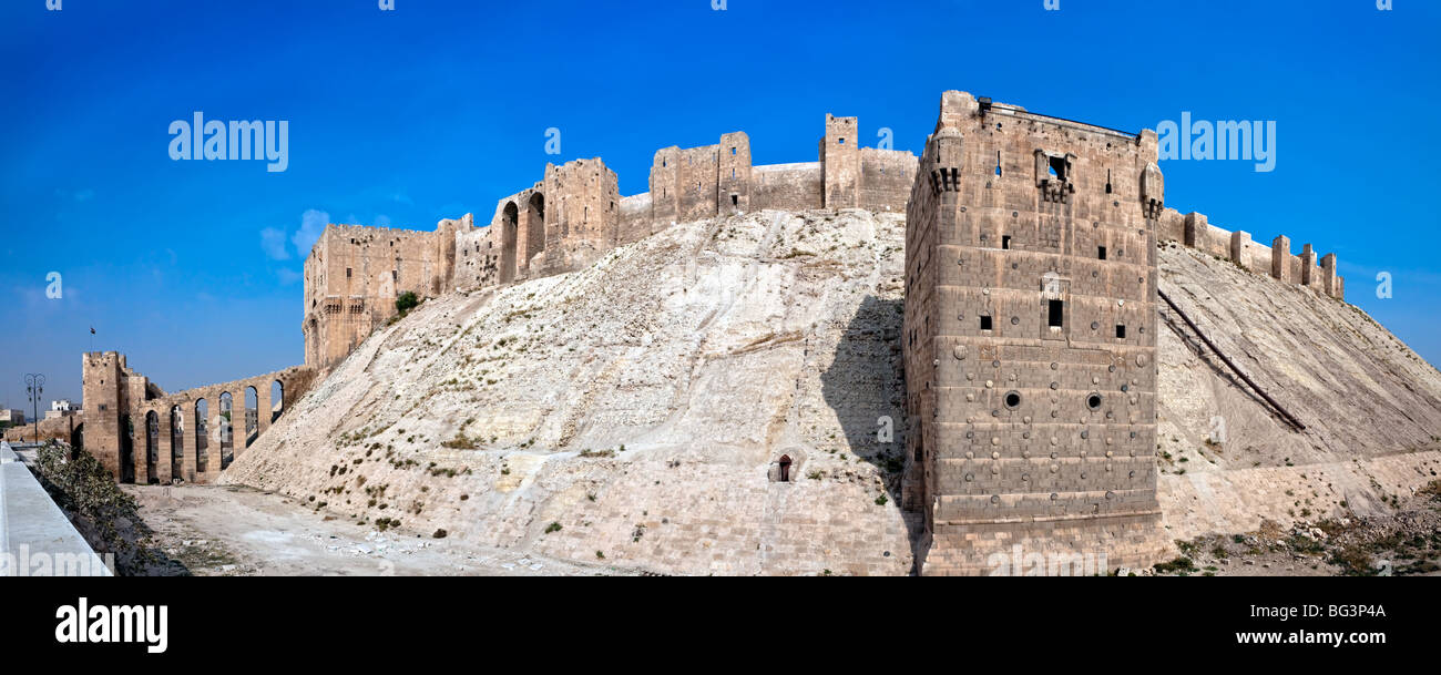 Arabia castle hi-res stock photography and images - Alamy