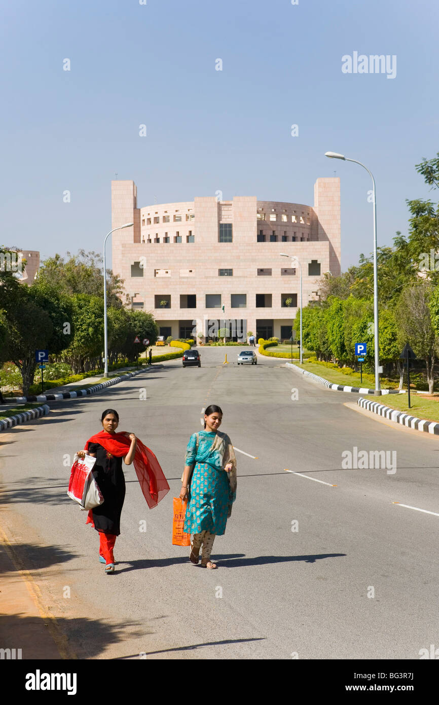 Indian School of Business, Hi-Tech City, Hyderabad, Andhra Pradesh ...