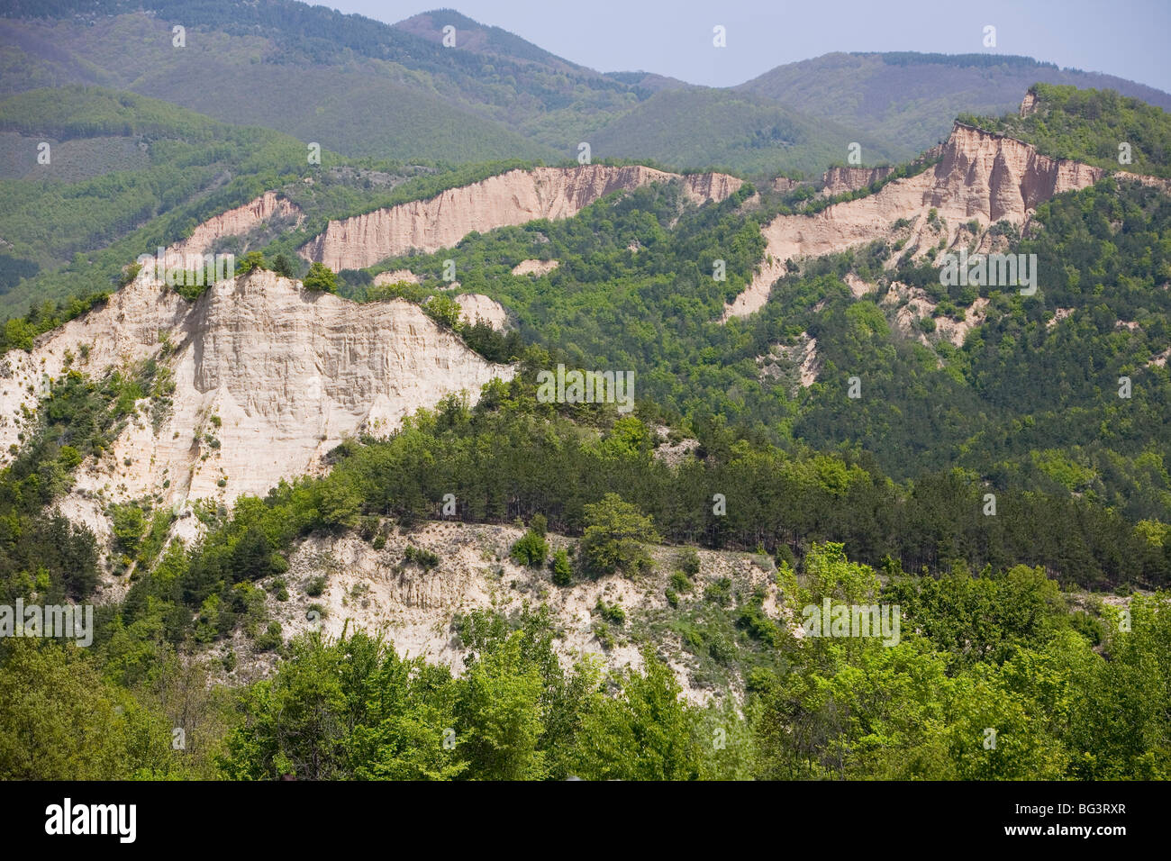 Sand pyramids hi-res stock photography and images - Alamy