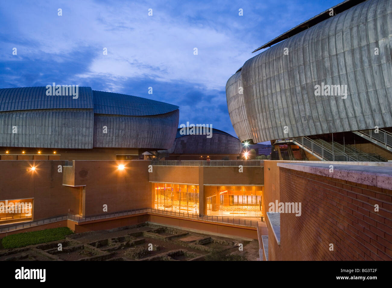 Architect renzo piano hi-res stock photography and images - Alamy