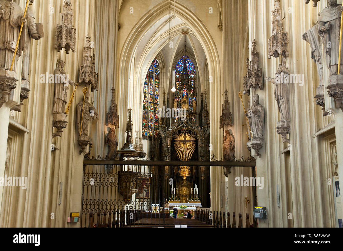 gotische Kirche Maria am Gestade, innen, Wien, Österreich | gothic ...