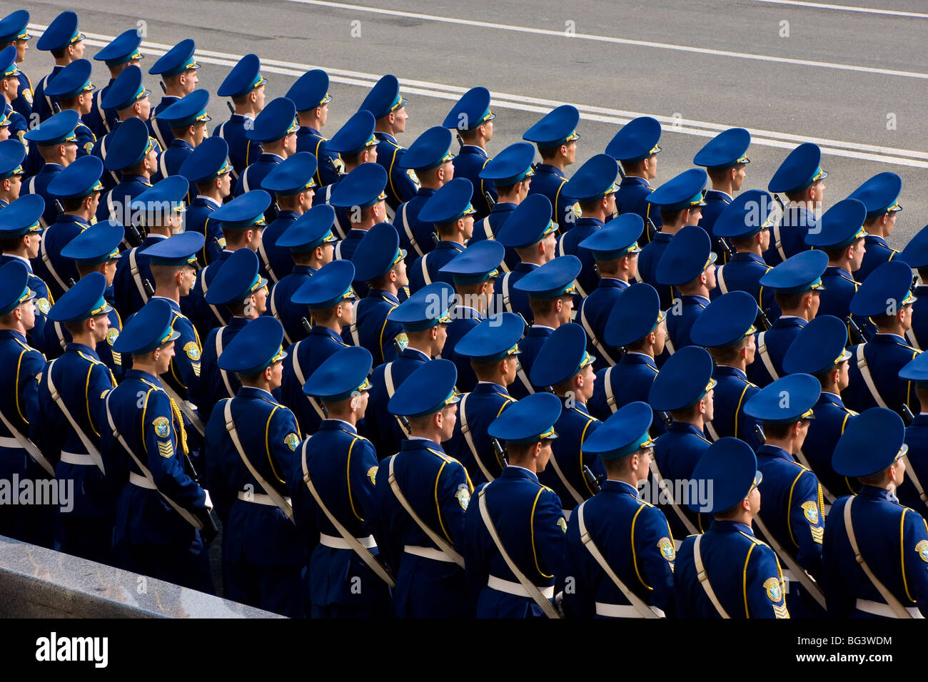 Annual Independence Day parade along Khreshchatyk Street and Maidan ...