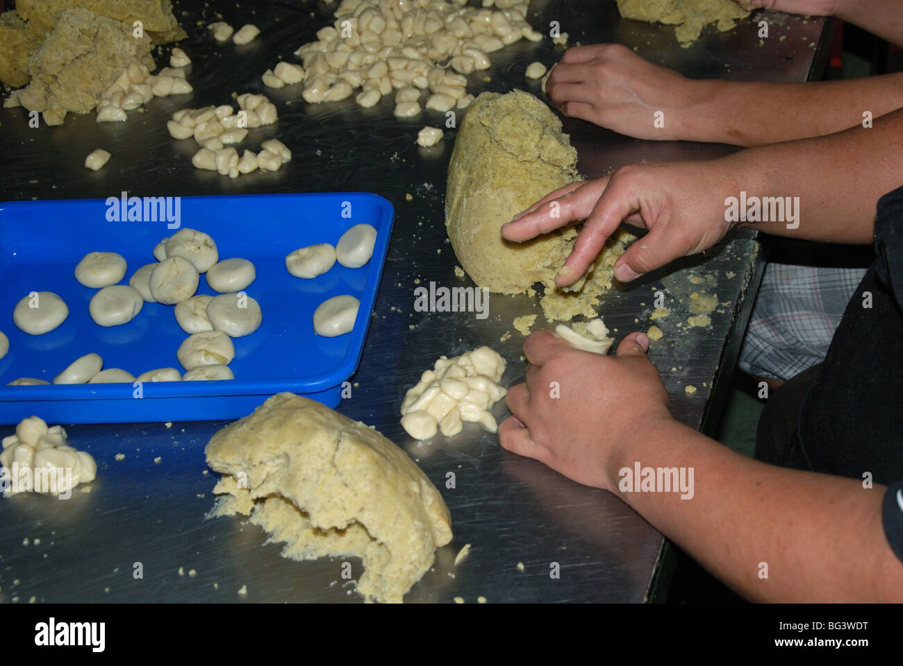 Indonesian food processing Stock Photo - Alamy