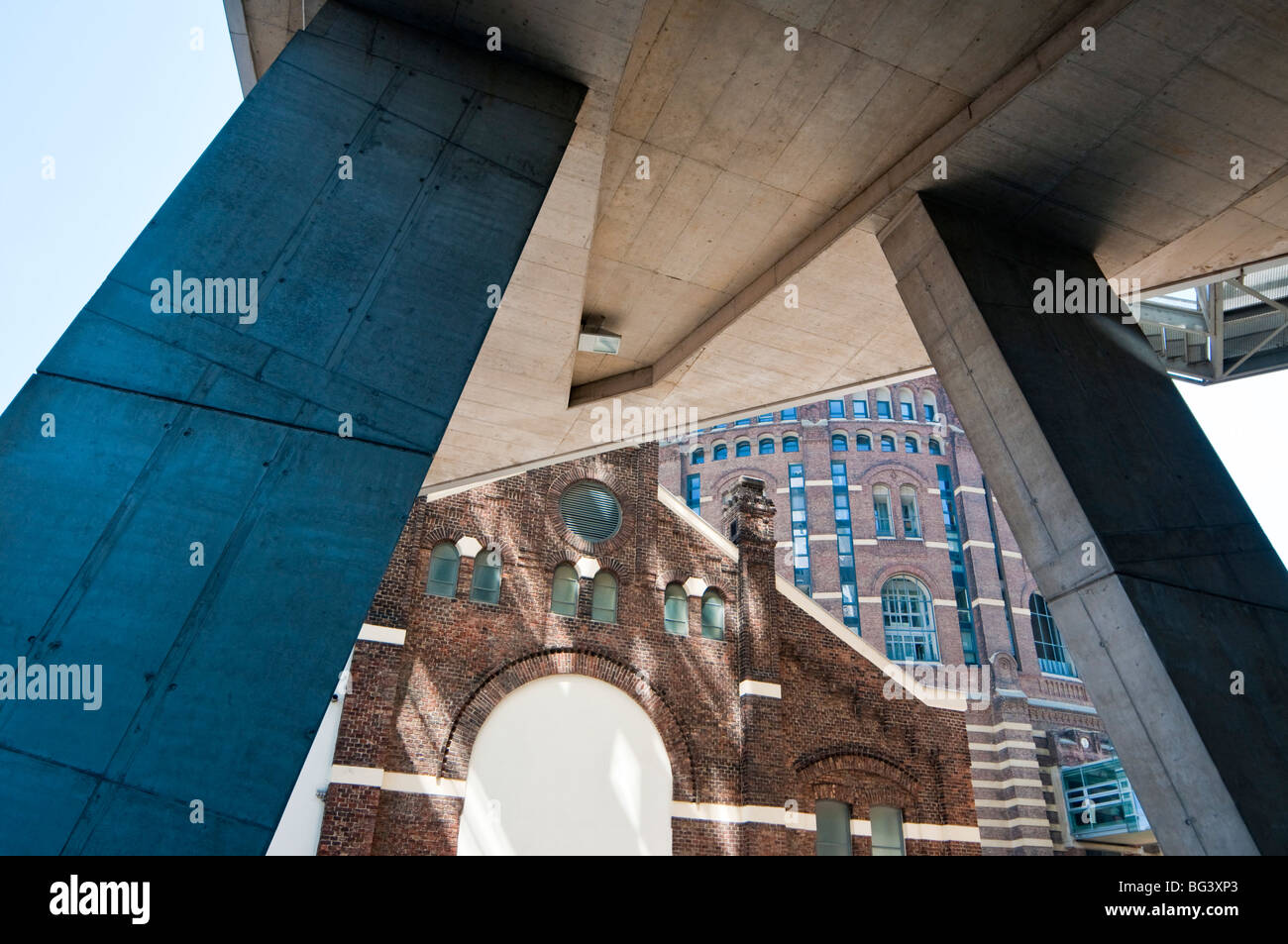Gasometer City in Simmering, Wien, Österreich | Gasometer City in ...