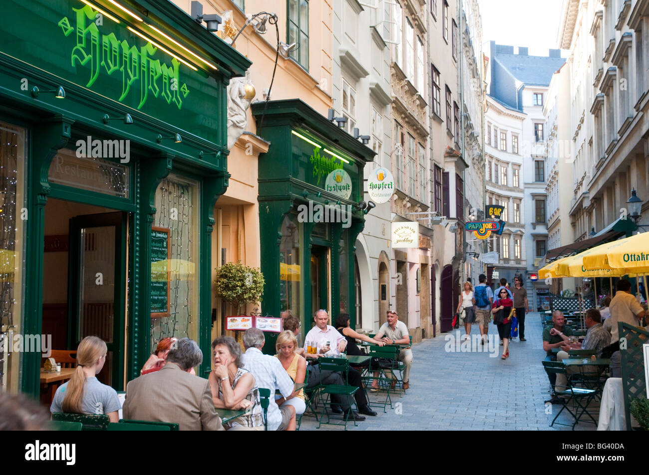 Beisl, Naglergasse, Wien, Österreich | Naglergasse, Vienna, Austria ...