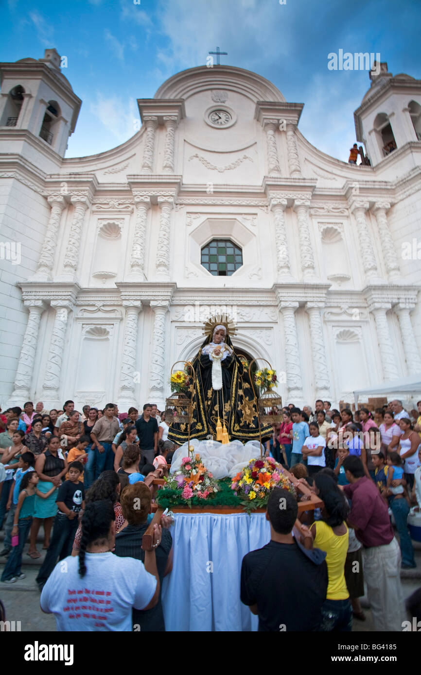 Honduras, Copan, Santa Rosa De Copan, Historic town center, Samana ...