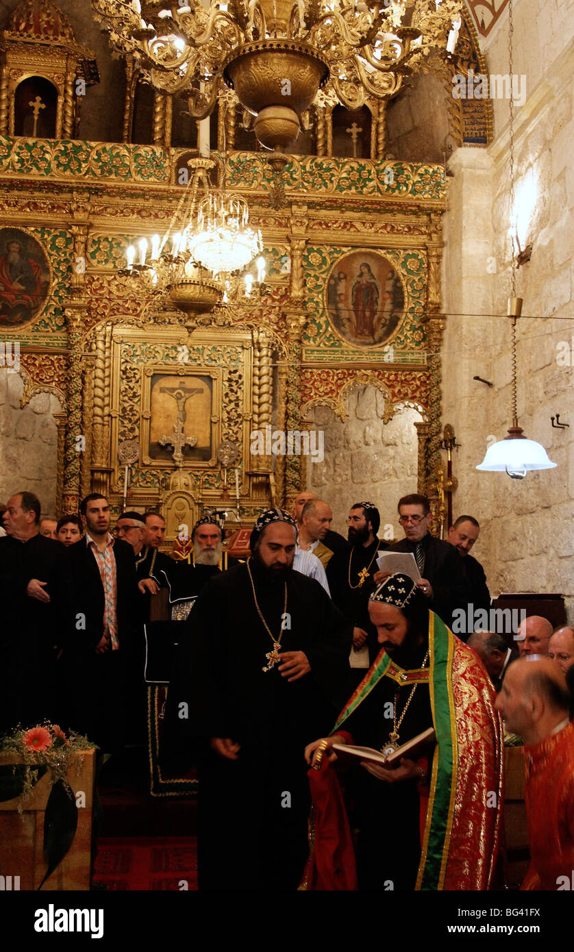 Israel, Jerusalem Old City, Easter, Syrian Orthodox Maundy Thursday at ...