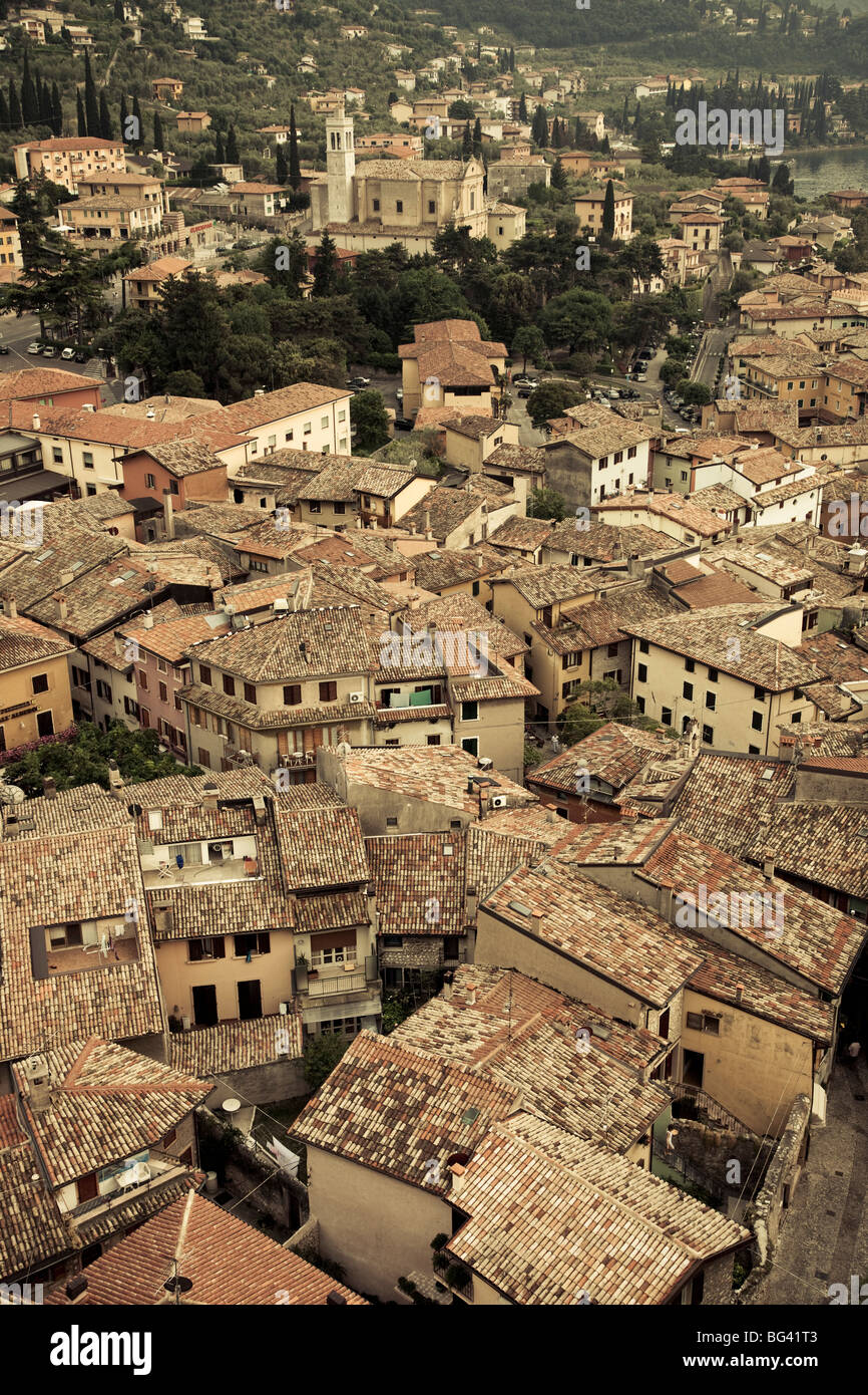 Italy, Veneto, Lake District, Lake Garda, Malcesine, town view from ...