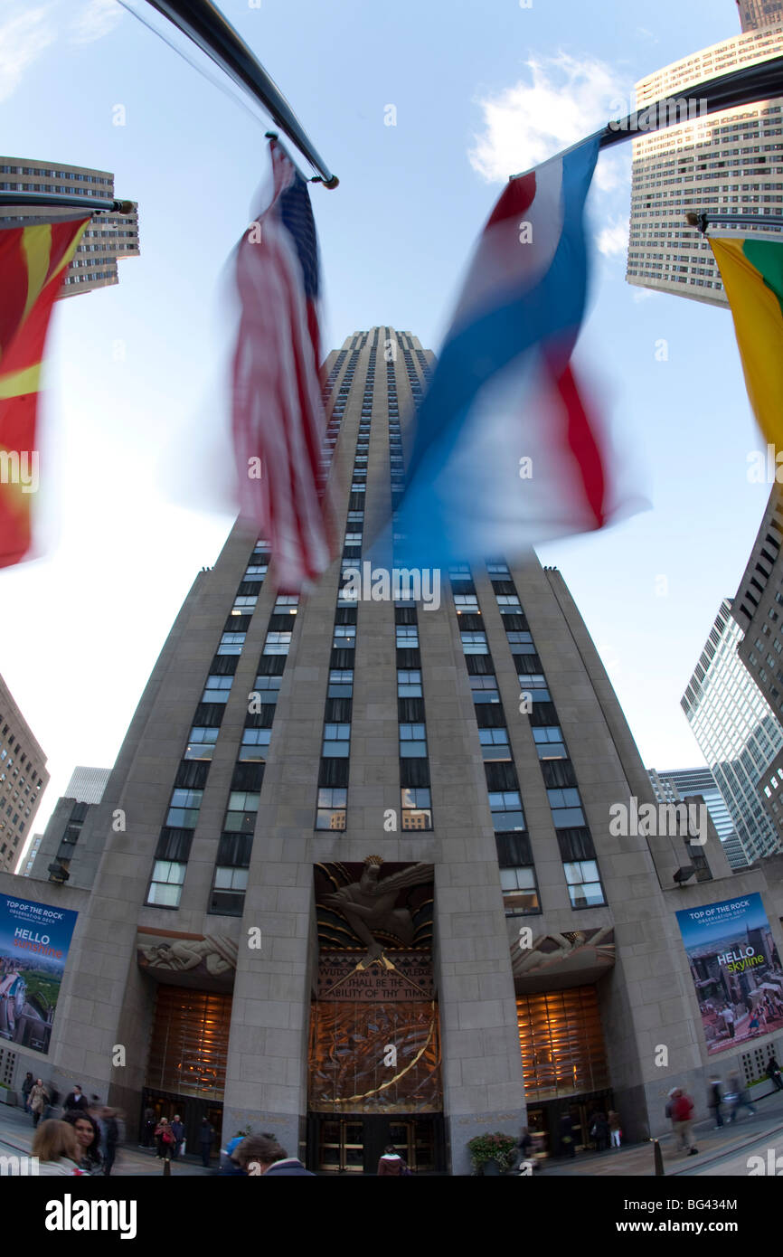Rockerfeller center hi-res stock photography and images - Alamy