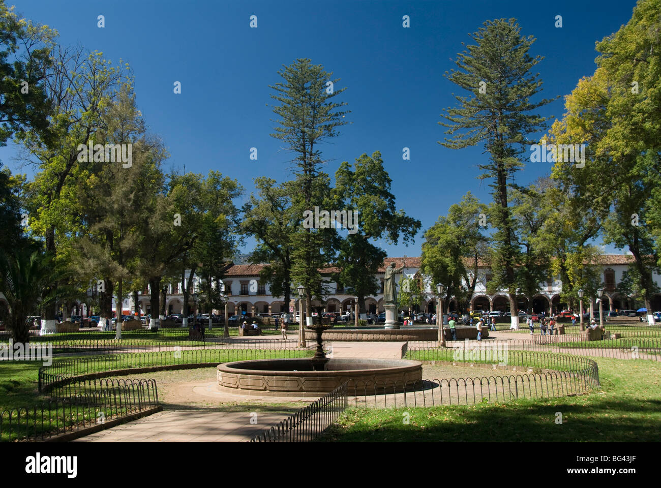 Plaza Vasco de Quiroga (Plaza Grande), Patzcuaro, Michoacan, Mexico ...