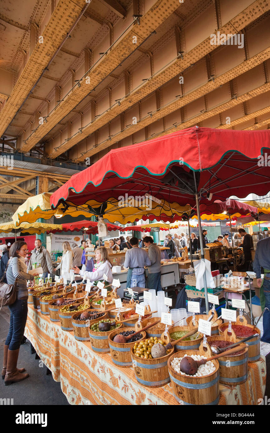 London market stall hi-res stock photography and images - Alamy