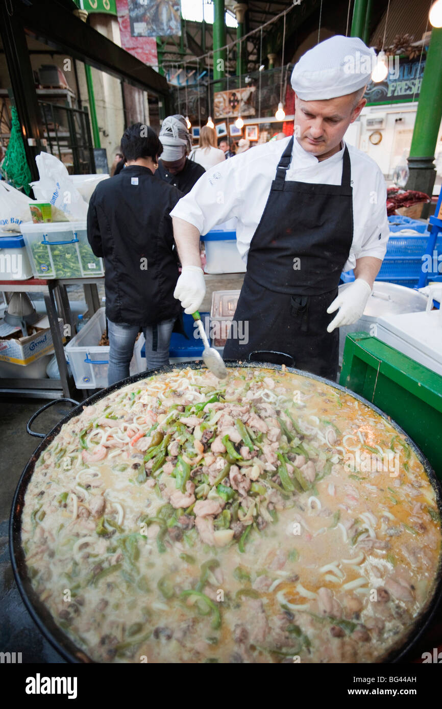 England, London, Southwark, Borough Market, Chef Cooking Curried ...