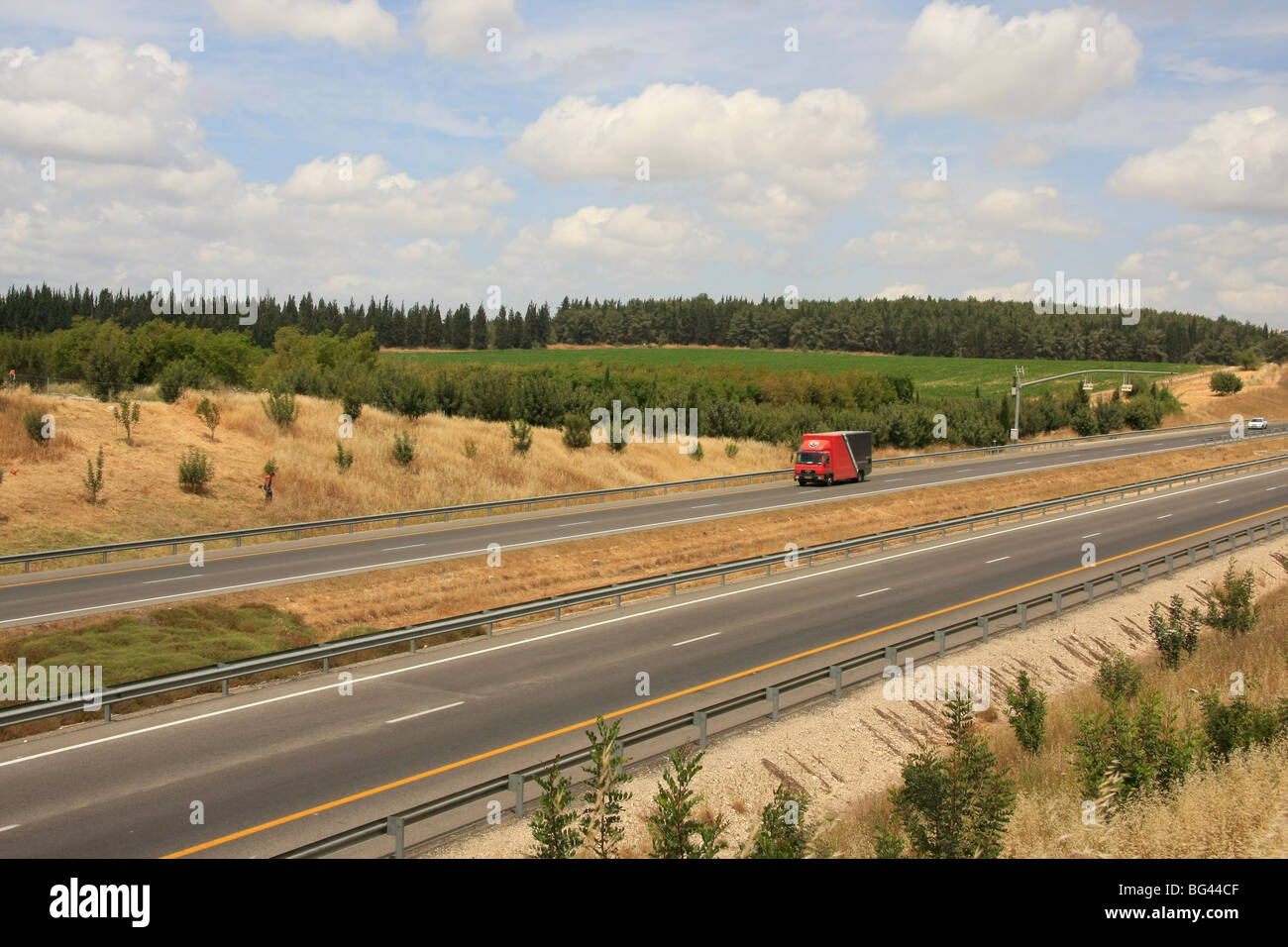 Cross israel highway hi-res stock photography and images - Alamy