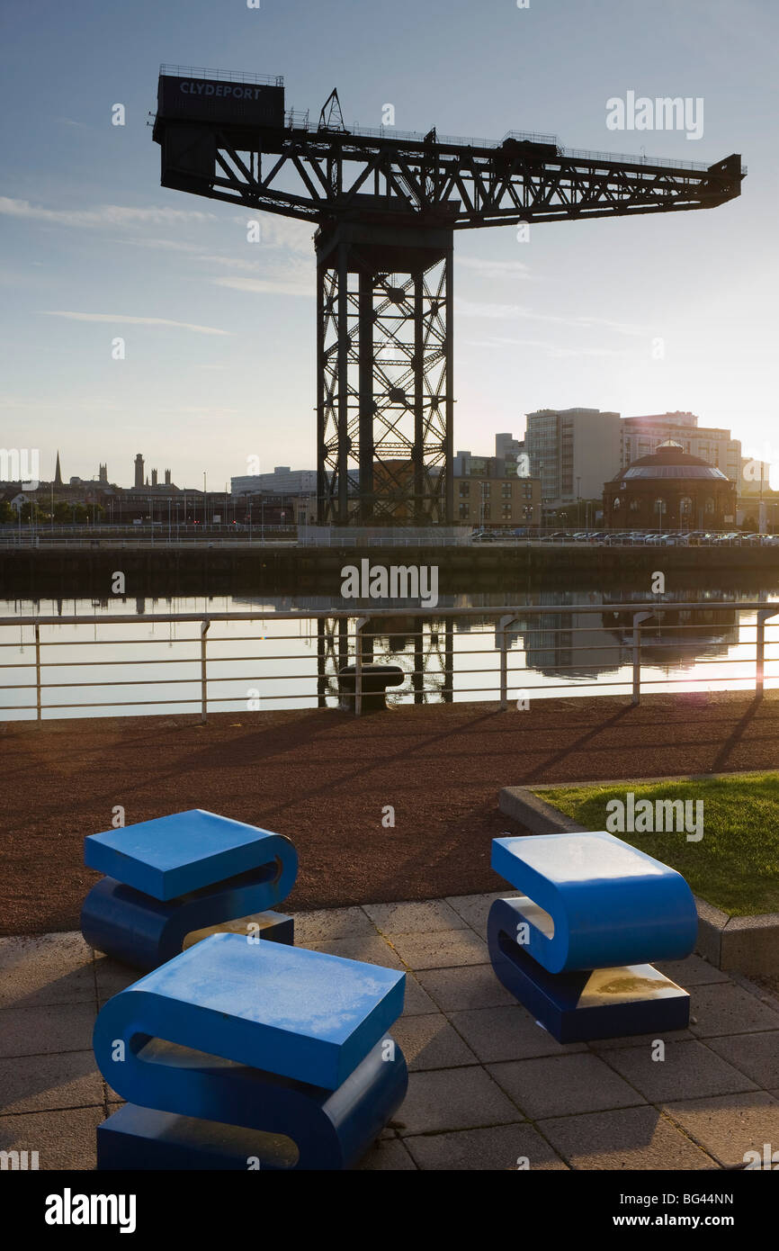 Scotland, Glasgow, Clydebank, The Finneston Crane and Modern Clydebank ...