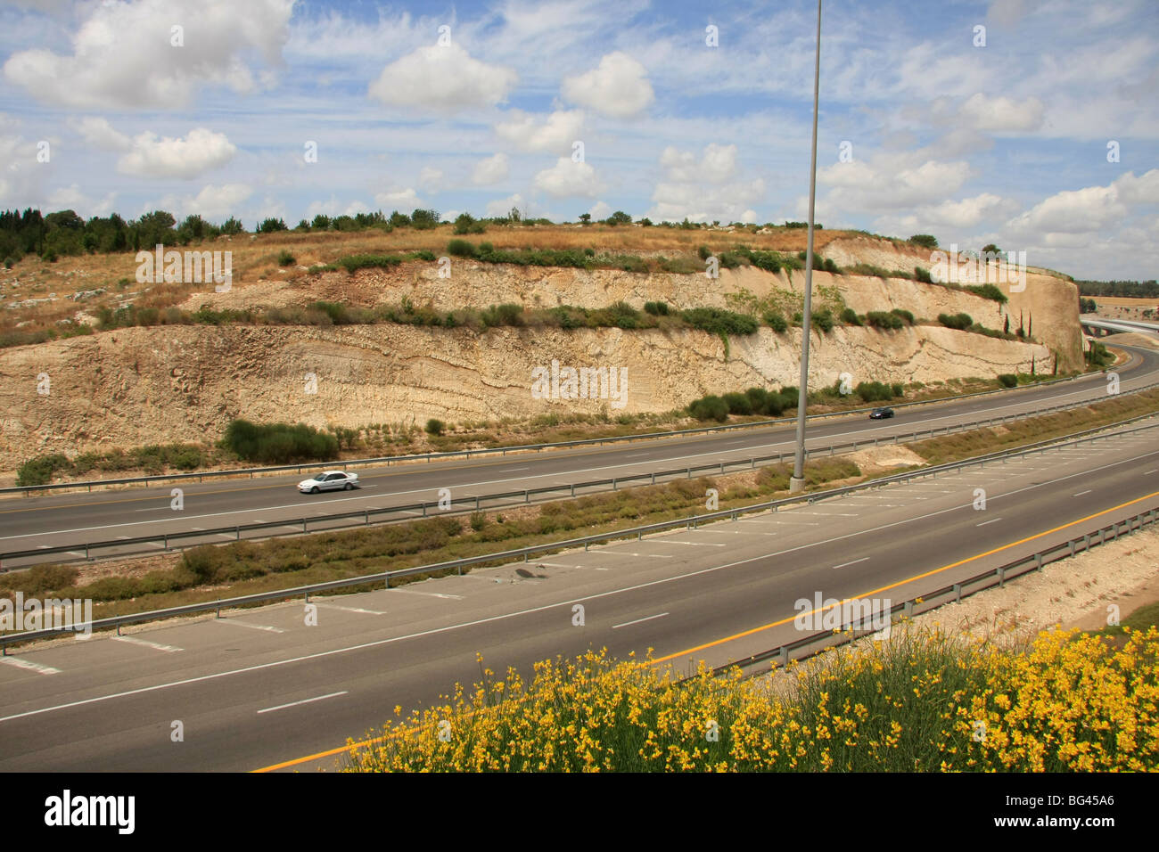 Yitzhak rabin highway hi-res stock photography and images - Alamy
