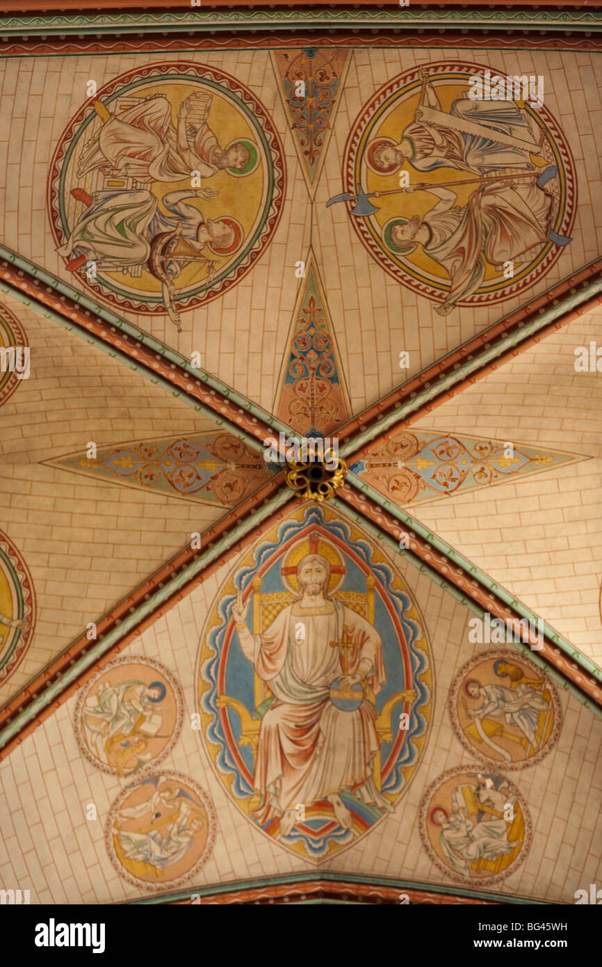 England, Wiltshire, Salisbury Cathedral, Detail of the Quire Roof Stock ...