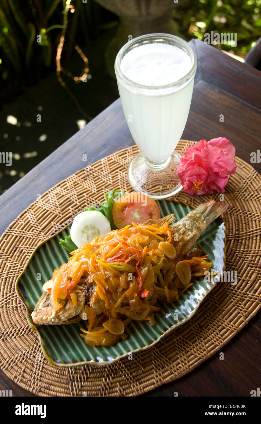 Baked fish Balinese style with a fresh lemon drink, Ubud, Bali ...