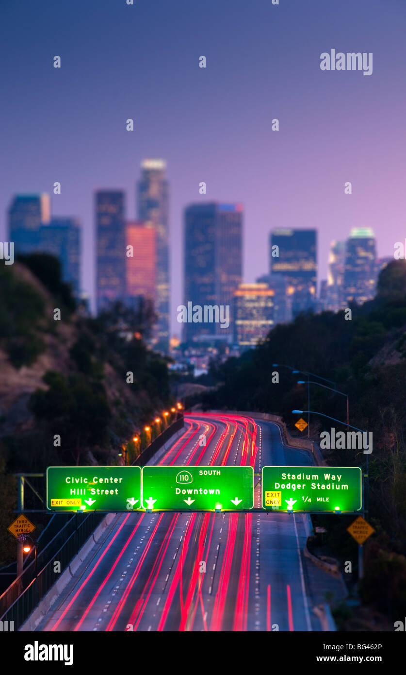 Los angeles california usa night hi-res stock photography and images ...