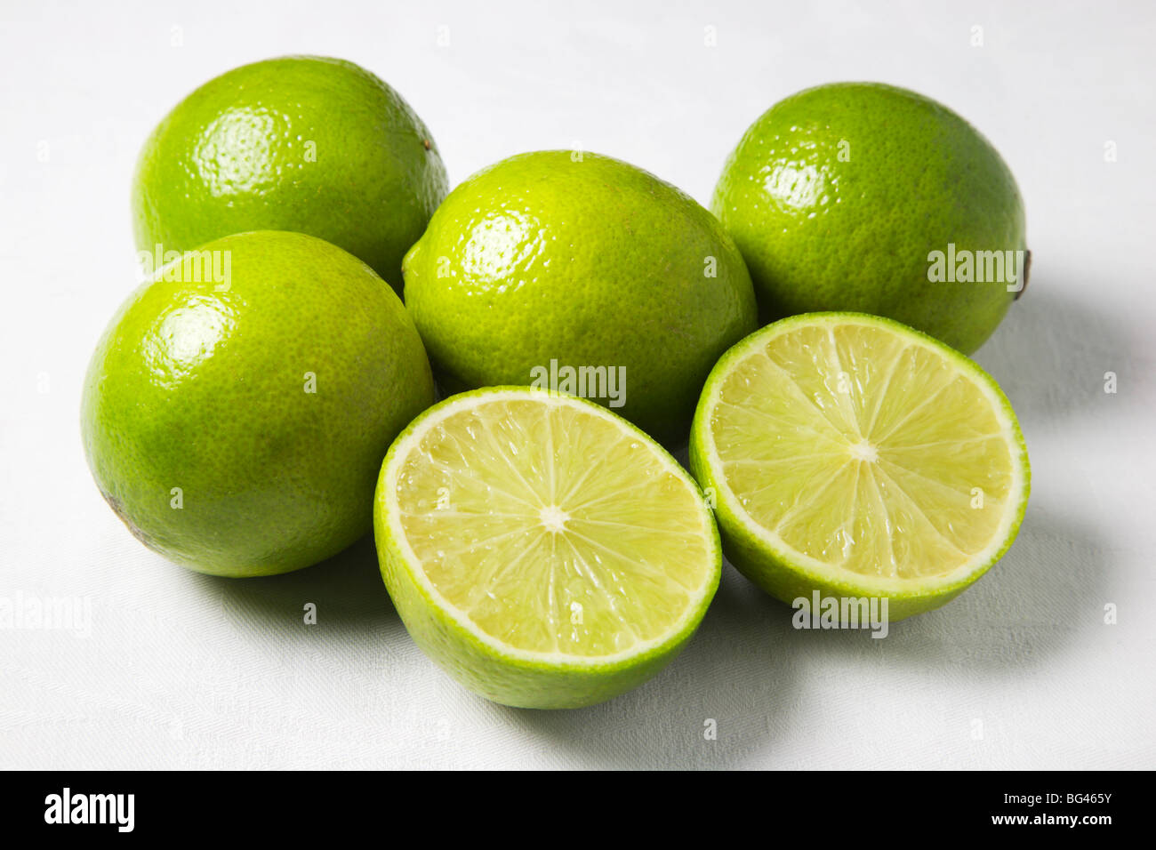 Lime cross section hi-res stock photography and images - Alamy