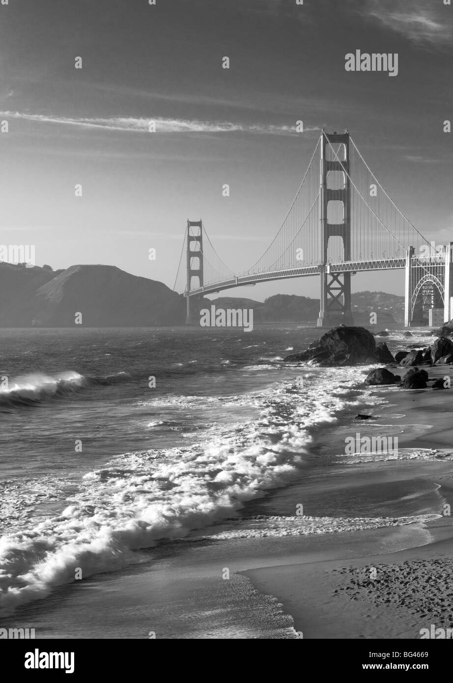 USA, California, San Francisco, Golden Gate Bridge from Marshall Beach ...