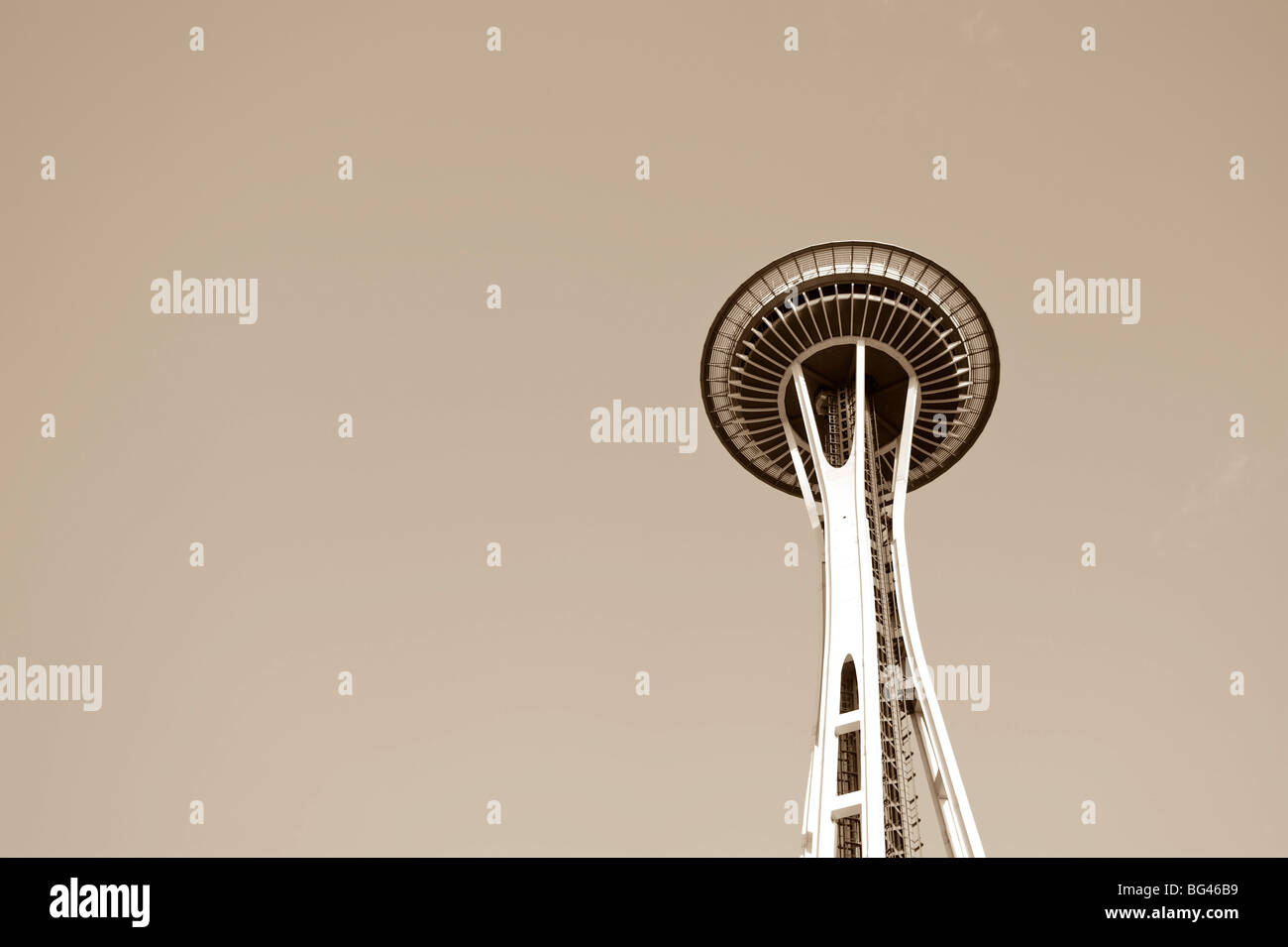 How tall is the seattle space needle hi-res stock photography and ...