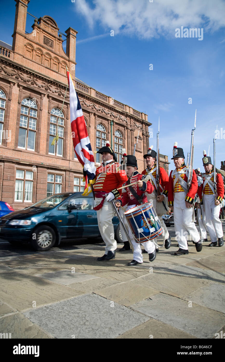 19th century british soldiers marching hi-res stock photography and ...