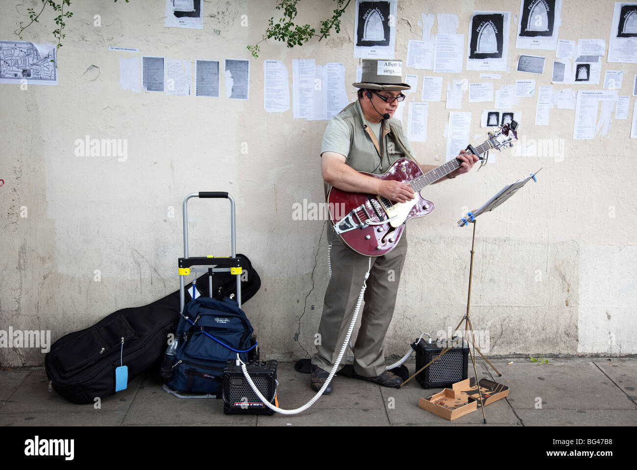 Eccentric london hi-res stock photography and images - Alamy