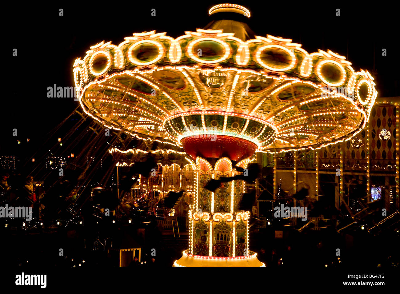 Roundabout tree hi-res stock photography and images - Alamy