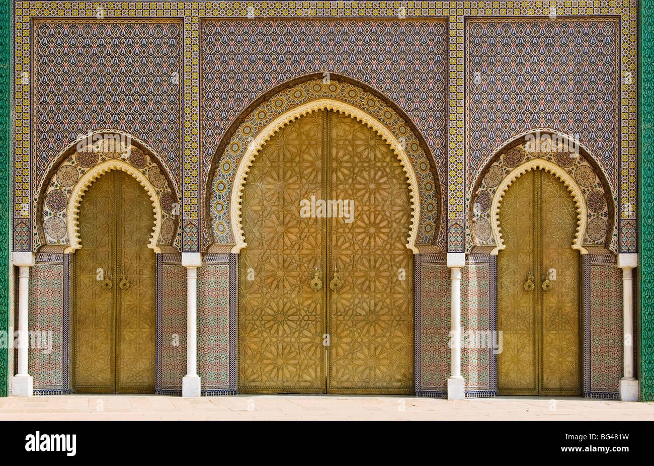 Ornate doorway at the Royal Palace, Fez, Morocco, North Africa, Africa ...