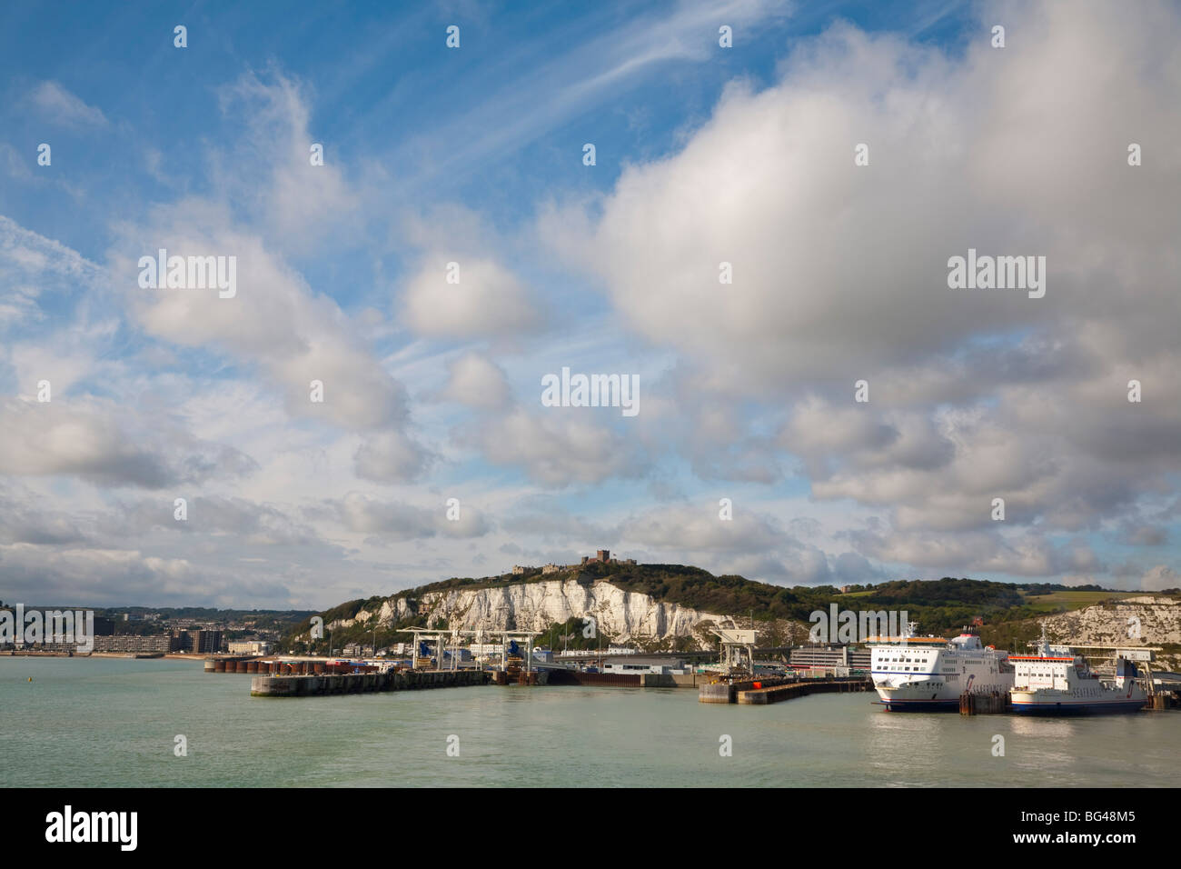 English white cliffs hi-res stock photography and images - Alamy