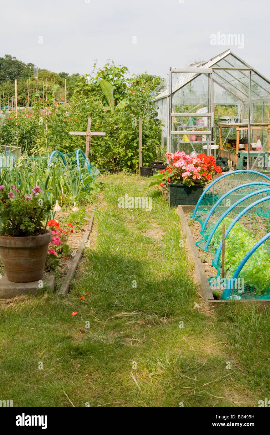 Raised plots hi-res stock photography and images - Alamy