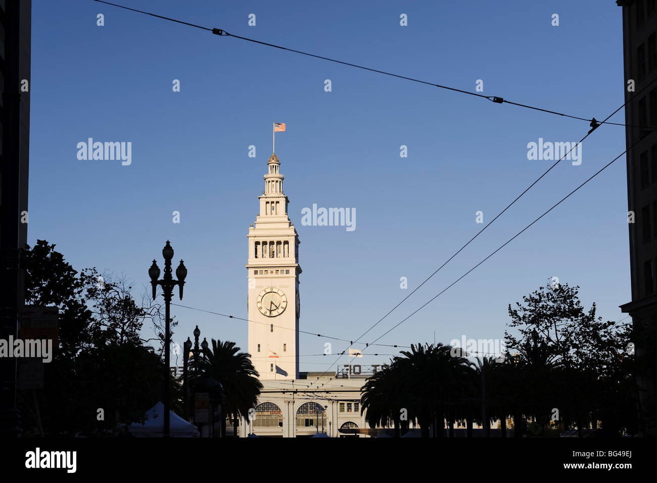 Ferry terminal building hi-res stock photography and images - Alamy