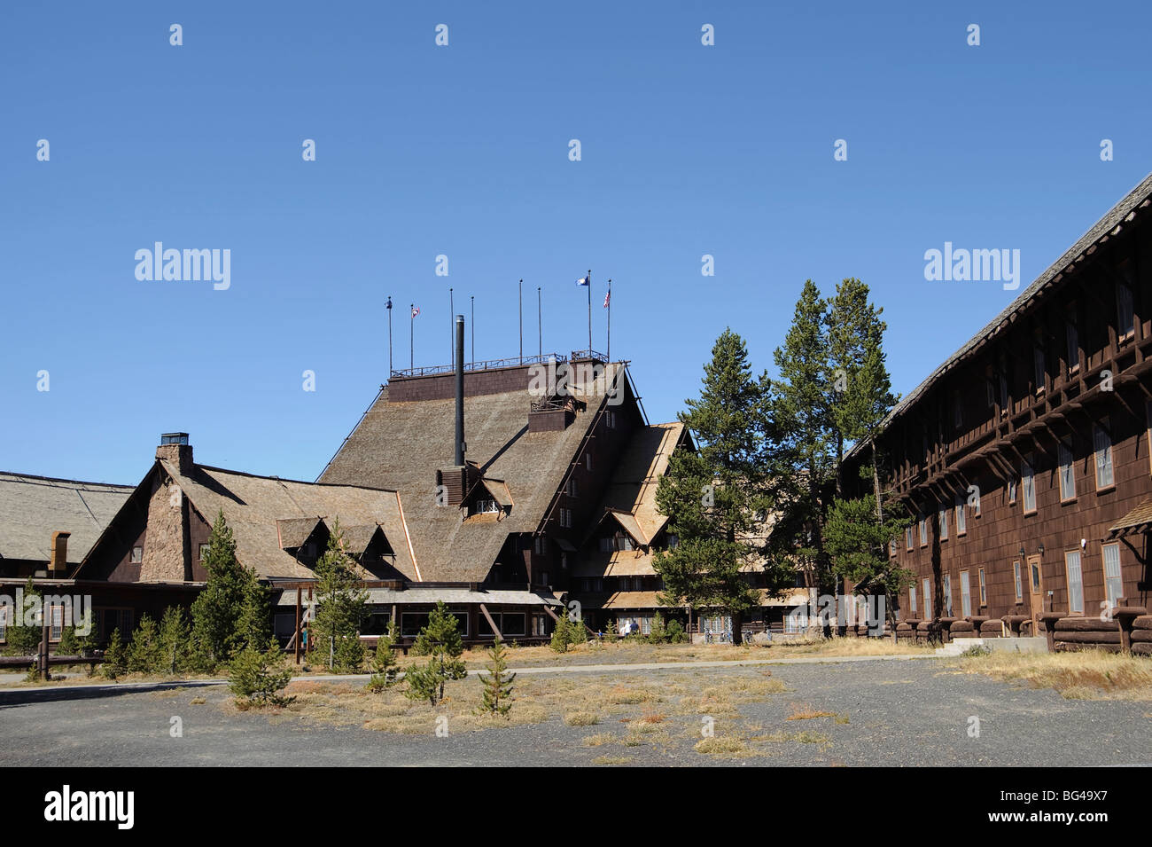 Historic old faithful inn hi-res stock photography and images - Alamy