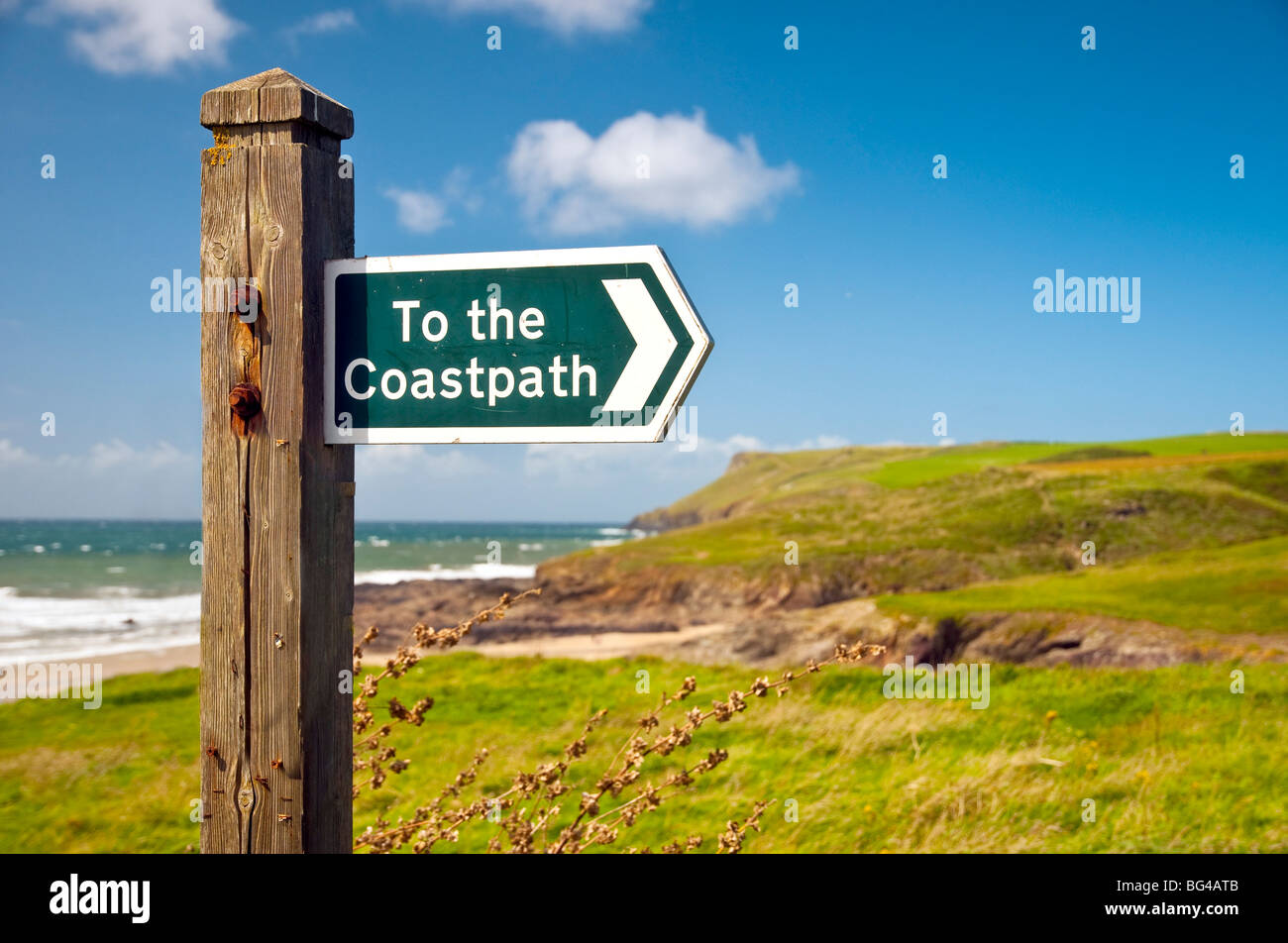 UK, England, Cornwall, Polzeath Beach, South West Coastal Path sign ...