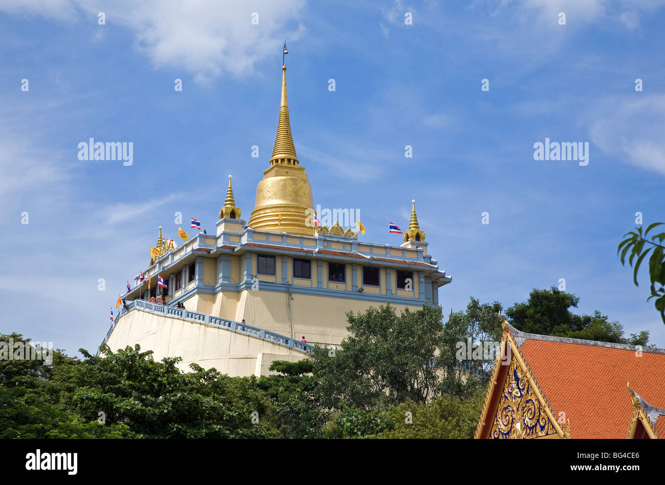 The Golden Mount. Wat Saket. Bangkok. Thailand Stock Photo - Alamy