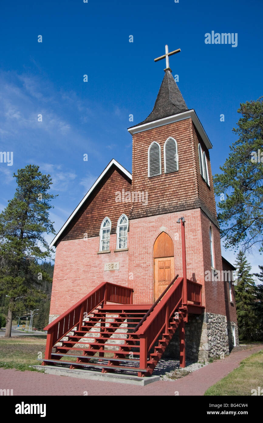 Jasper town jasper national park alberta canada hi-res stock ...