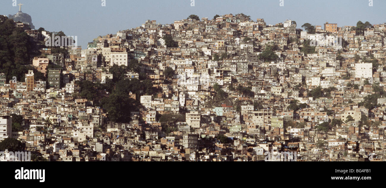 Favelas hi-res stock photography and images - Alamy