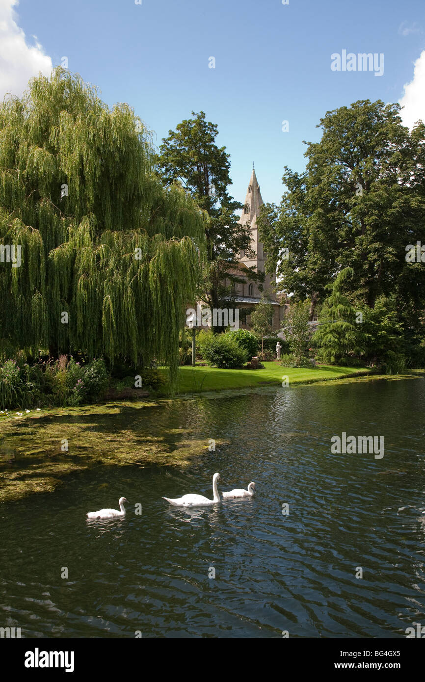 Water newton hi-res stock photography and images - Alamy