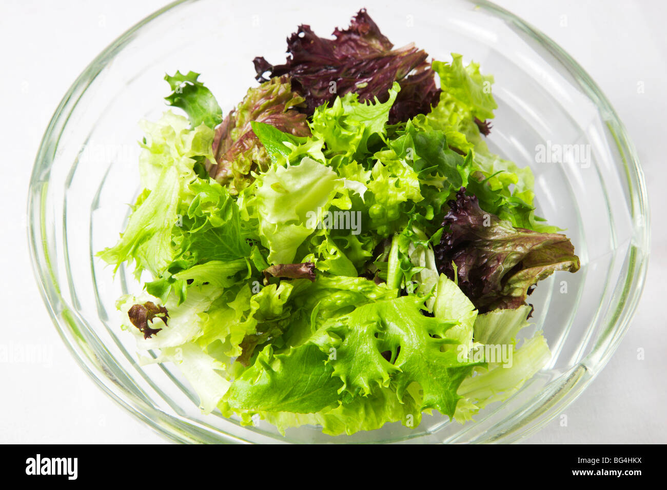 Frilly lettuce leaves hi-res stock photography and images - Alamy