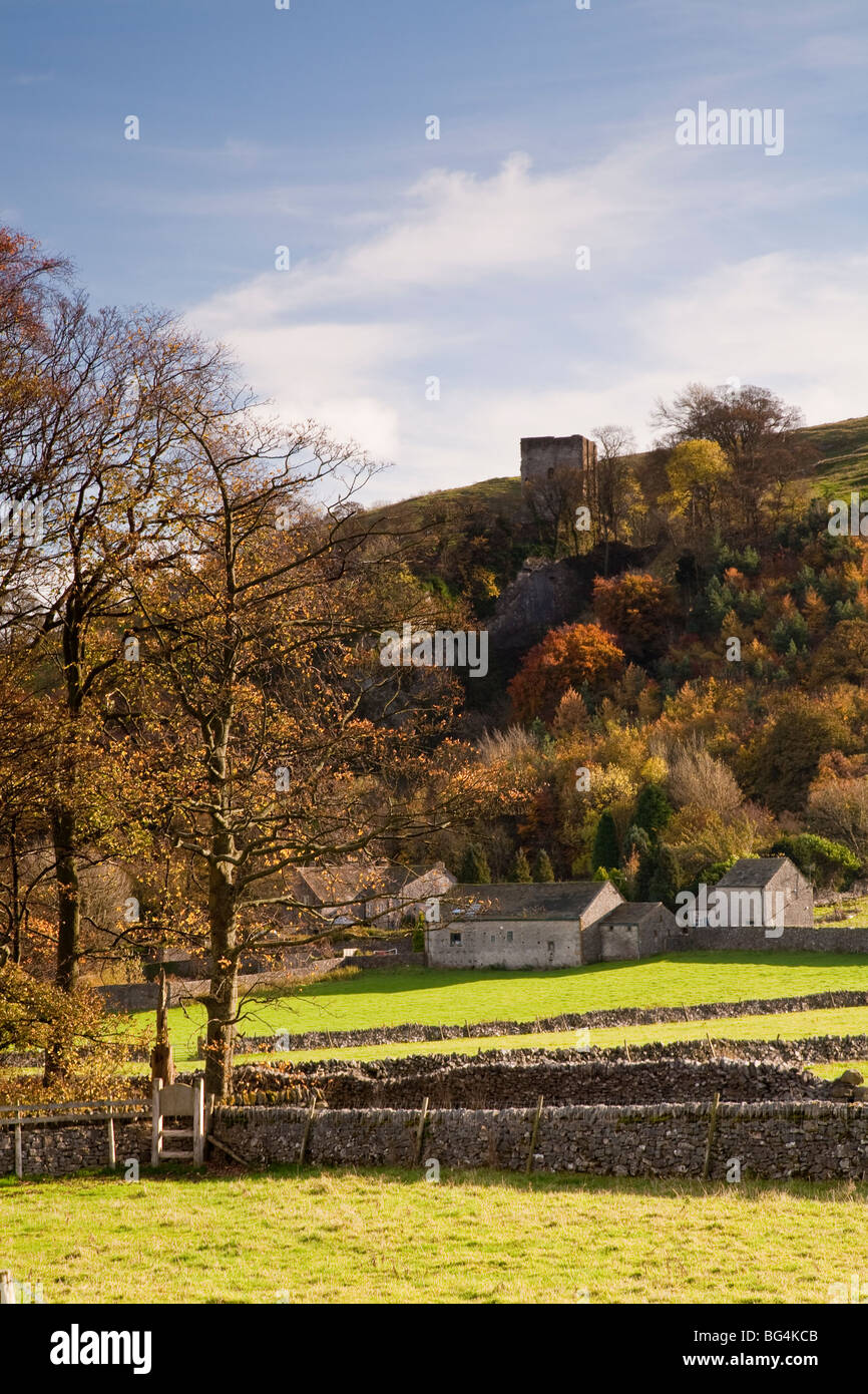 Peveril Castle Castleton in the Derbyshire Peak District National Park ...