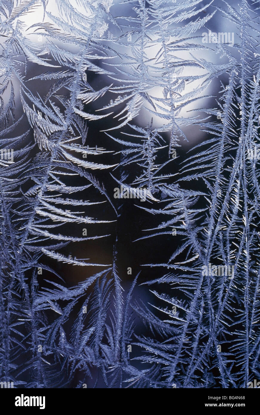 Frost on window hi-res stock photography and images - Alamy