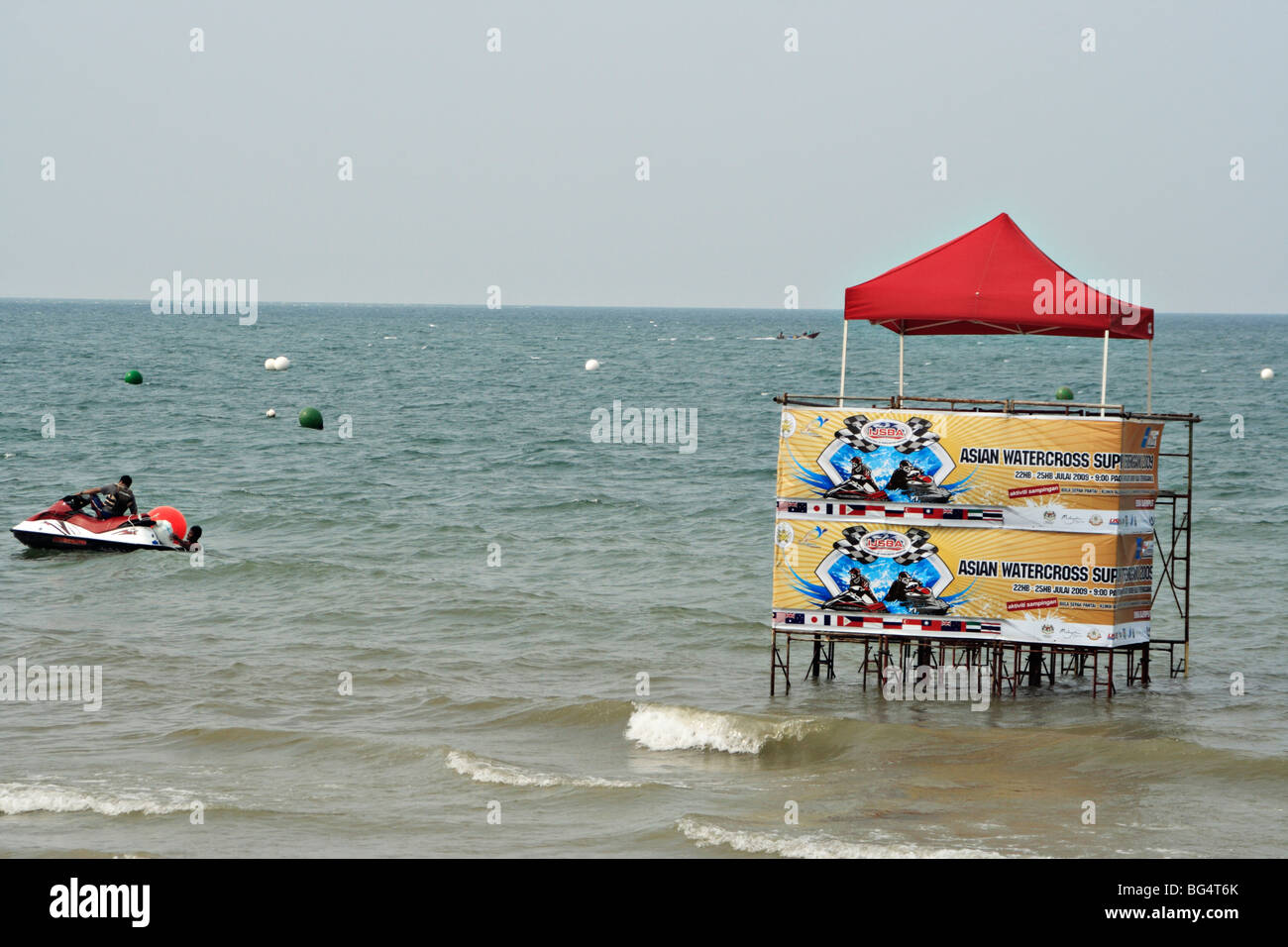 Billboard in sea hi-res stock photography and images - Alamy