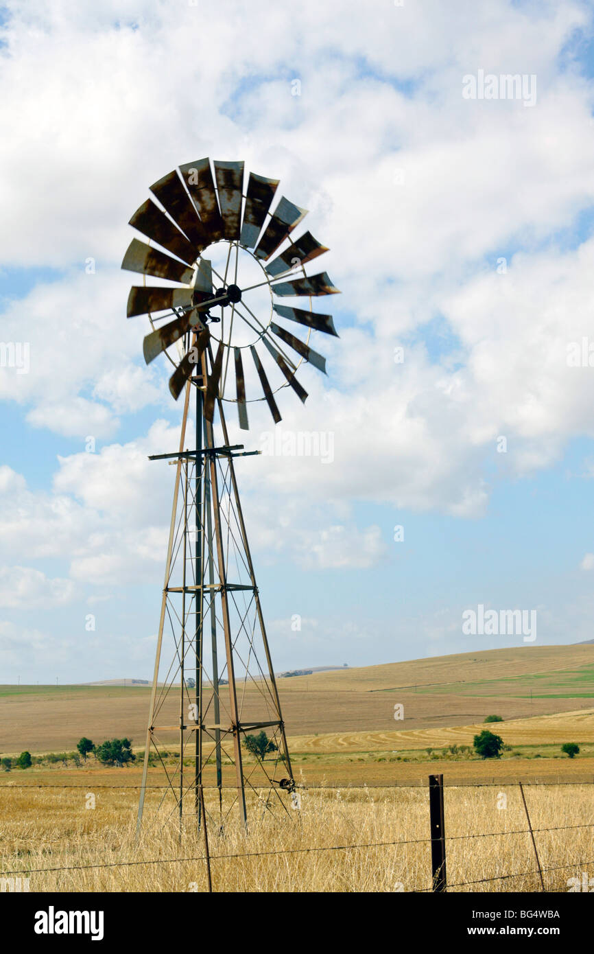 South africa farm windmill hi-res stock photography and images - Alamy