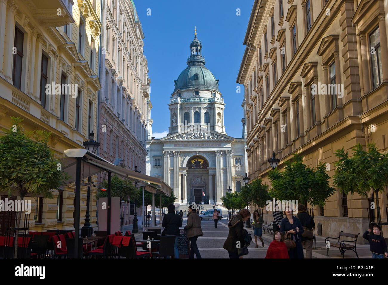 St Stephen's Basilica in Budapest, capital of Hungary Stock Photo - Alamy