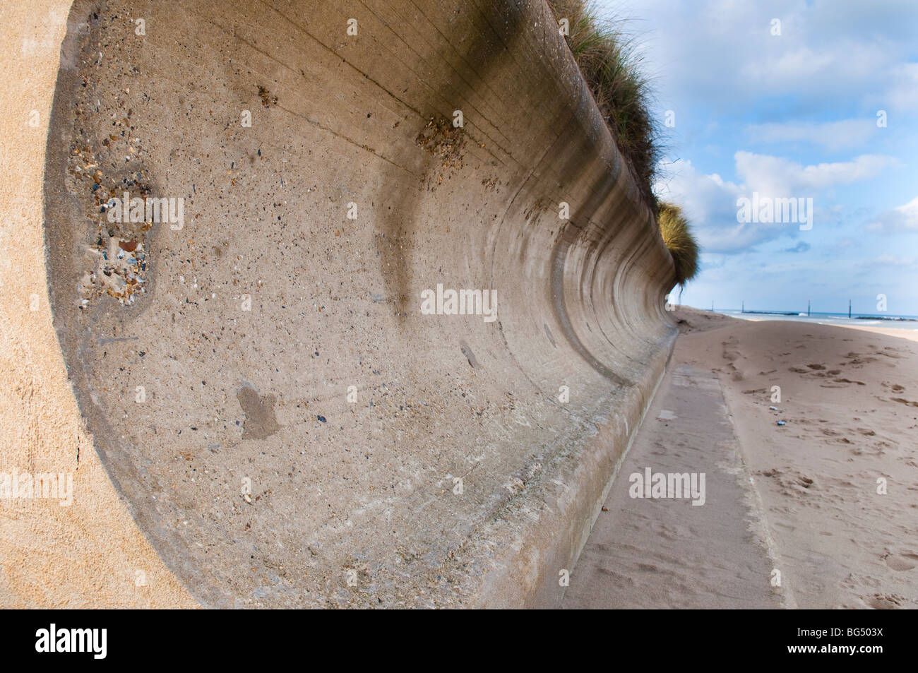 Concrete sea defence wall near Sea Palling ,Norfolk, England Stock ...