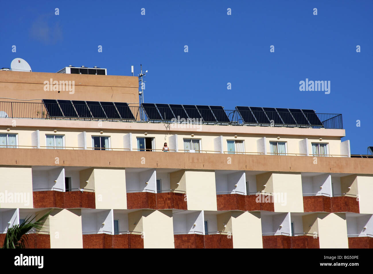 Solar hotel hi-res stock photography and images - Alamy
